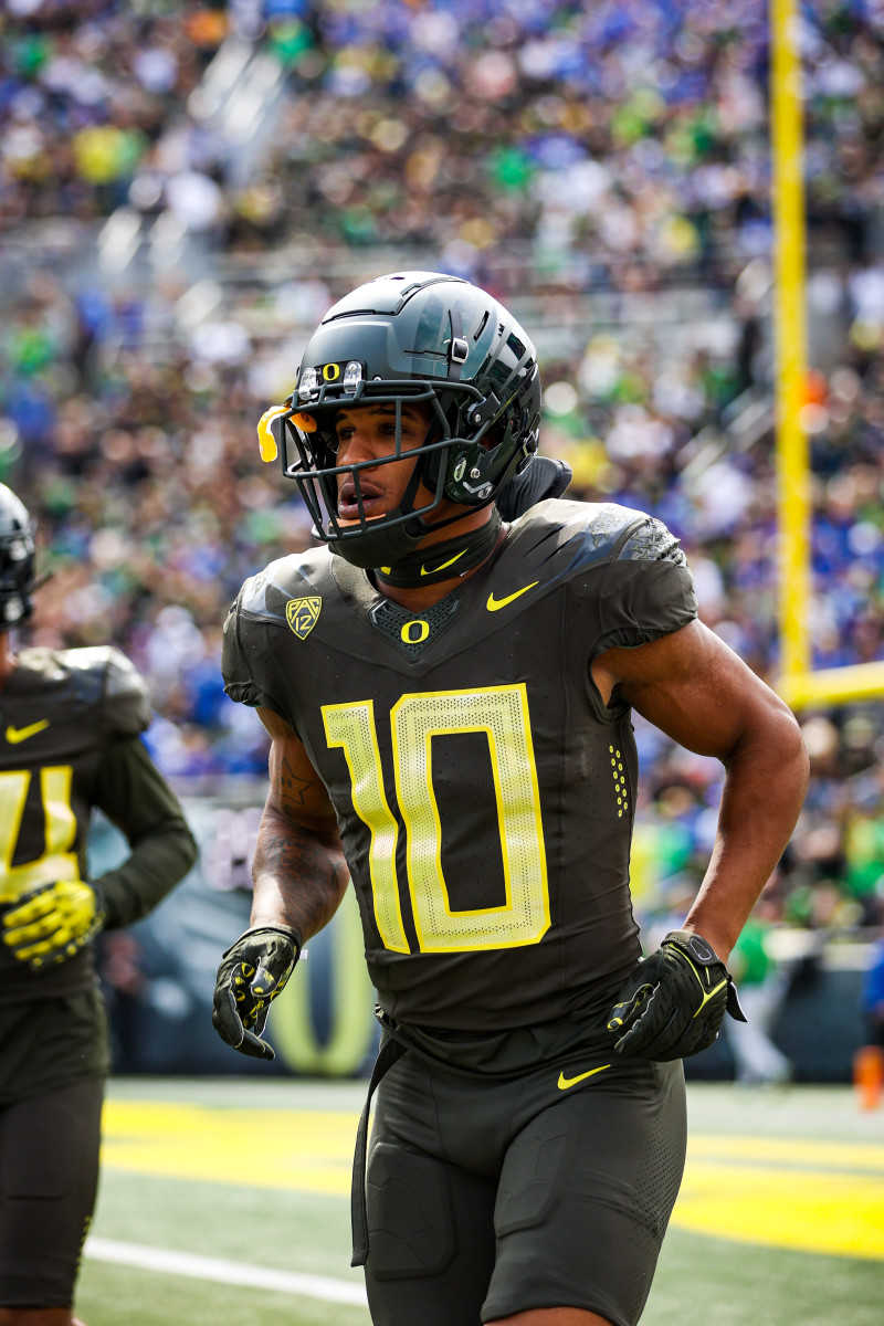 Oregon Football: Dan Lanning Updates Injuries Ahead of Facing ...