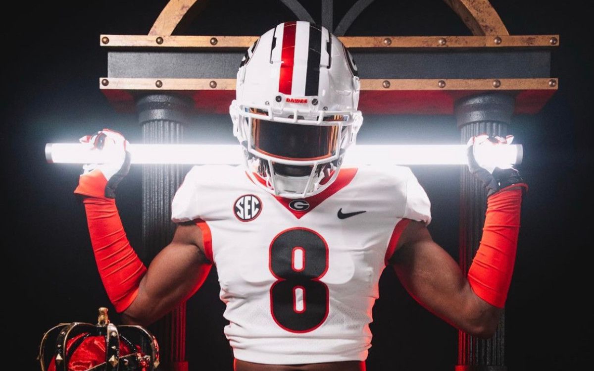 Jalen Hale Makes Commits to Alabama Football - Sports Illustrated ...