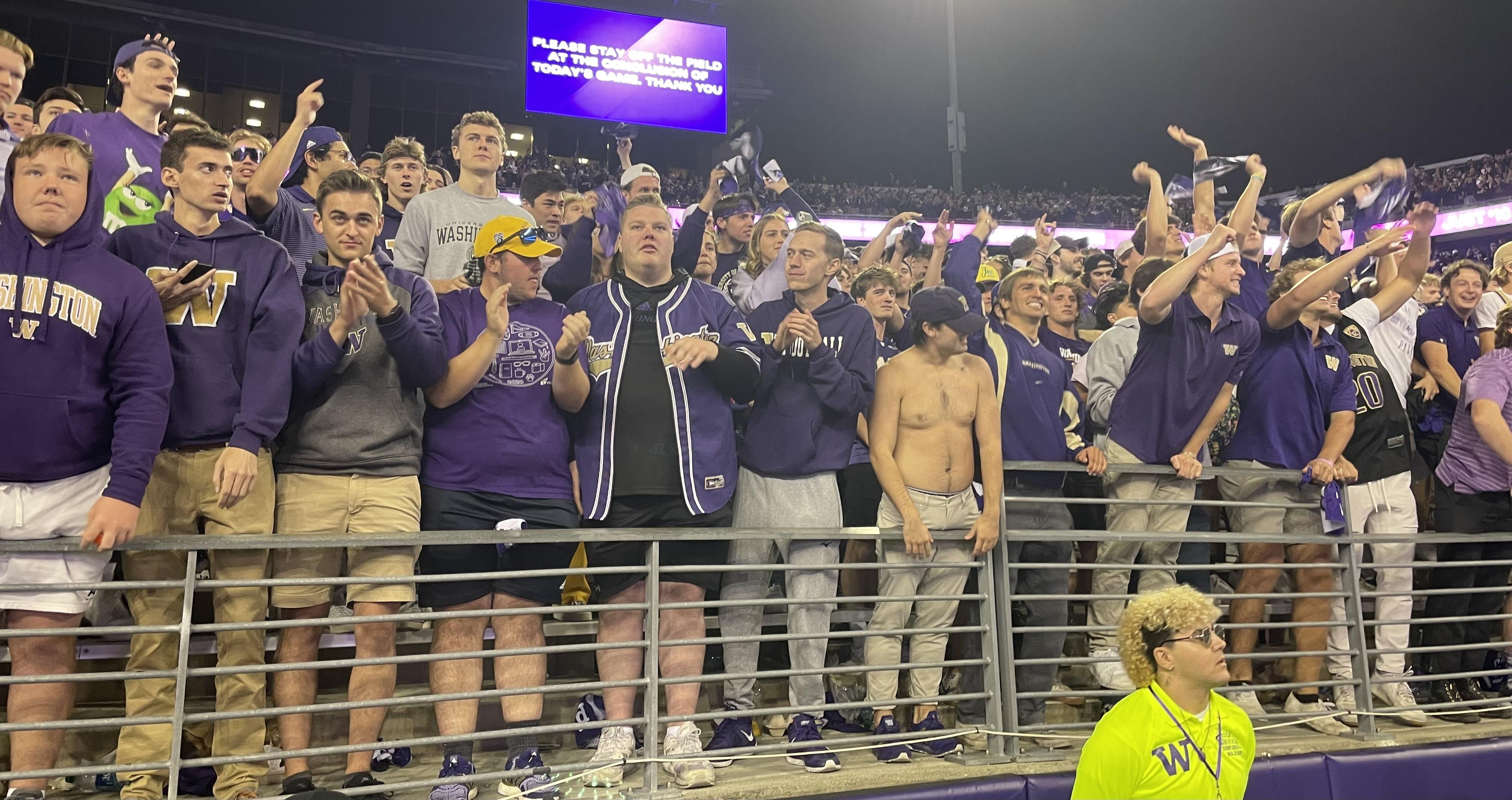 After UW Fans Made Big Difference, Will They Show for Late Kickoff ...