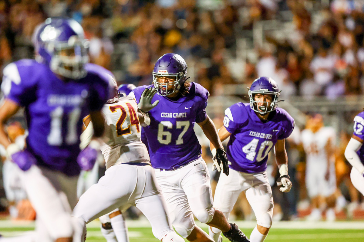 Inside the ‘cutthroat’ world of Phoenix high school football - Sports ...