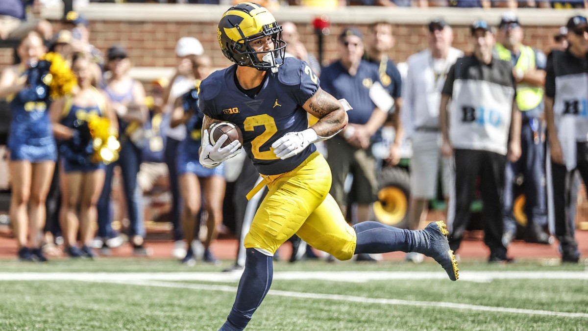 Michigan Football Hangs On To Beat Maryland, 34-27 - Sports Illustrated ...