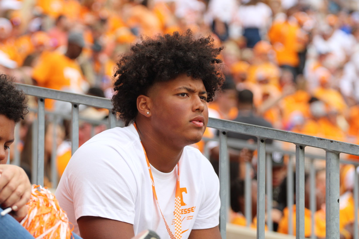 Top Tennessee Vols DL Target Daevin Hobbs Previews Friday Decision ...