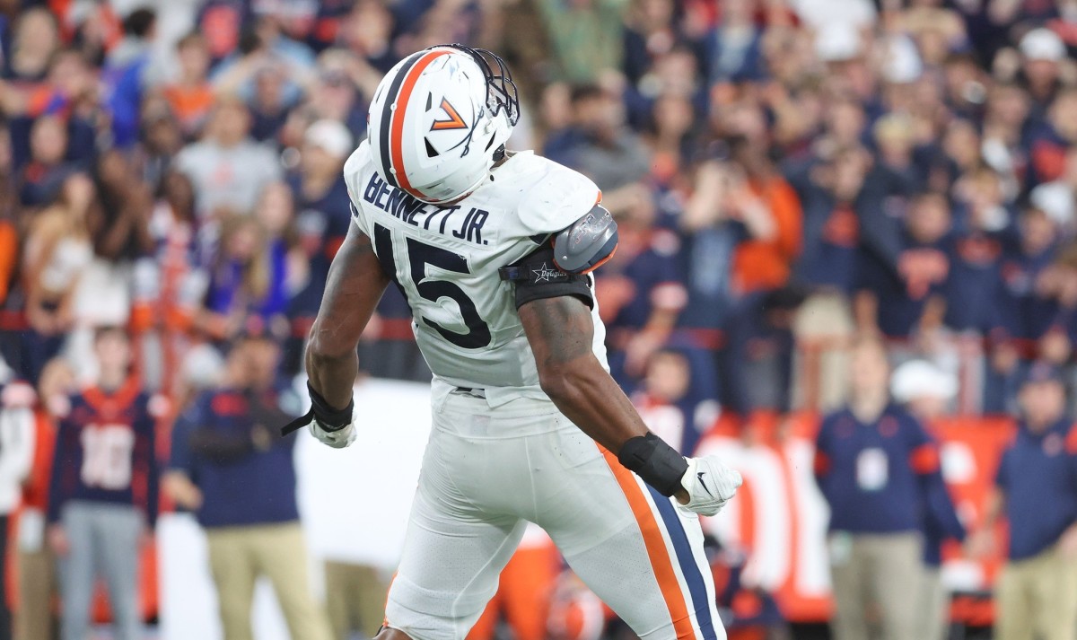 Virginia Football: Chico Bennett Jr. Named ACC Defensive Lineman of the ...