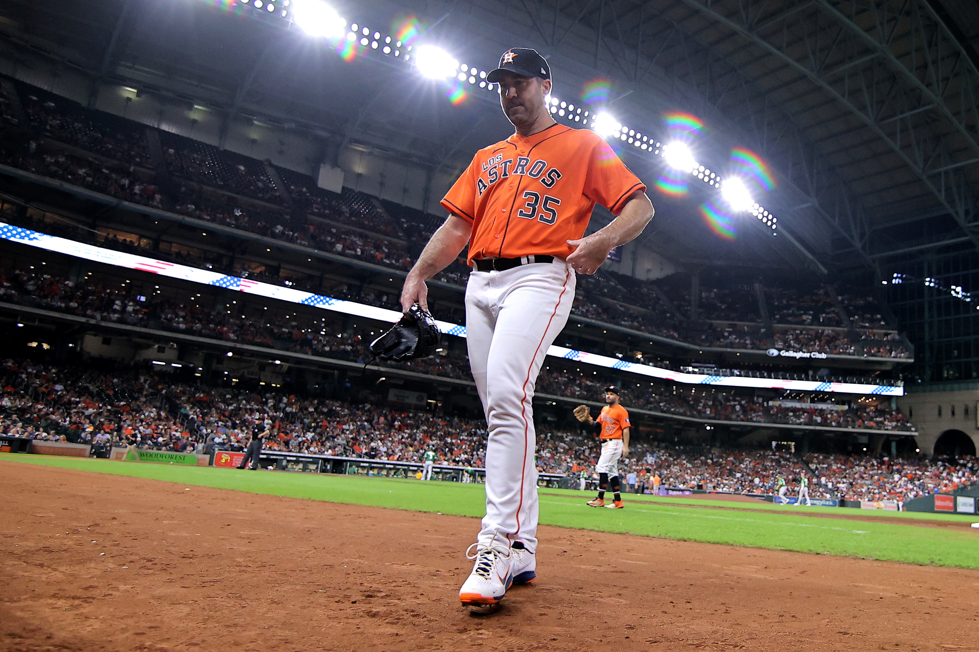 Will the Houston Astros Bring Back Ace Justin Verlander for 2023 MLB Season? - Sports ...