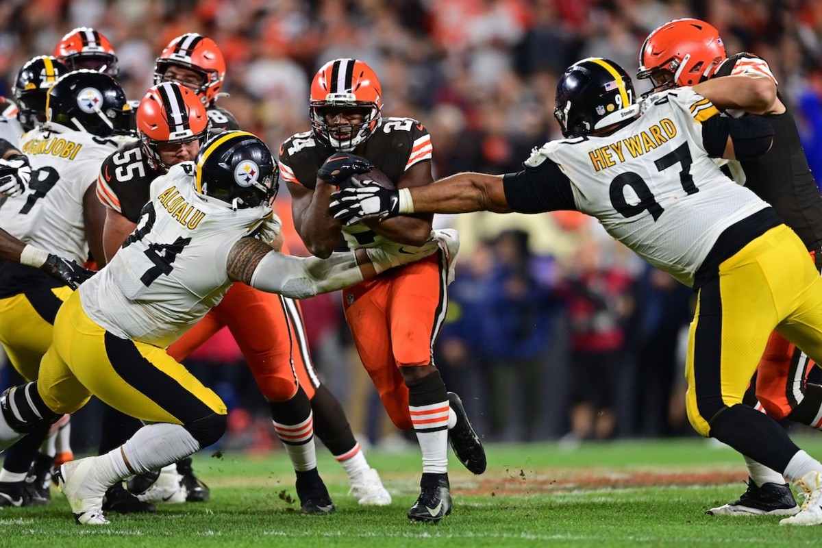 Pittsburgh Steelers Make Depth Chart Change Along Defensive Line ...