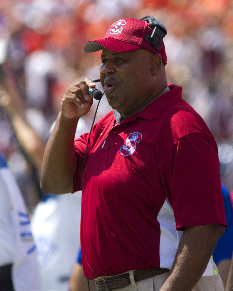 Shane Beamer Admires South Carolina State's Buddy Pough - Sports ...