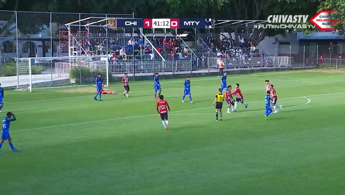 Marck Anthony gets people dancing with half-volley goal vs Monterrey ...