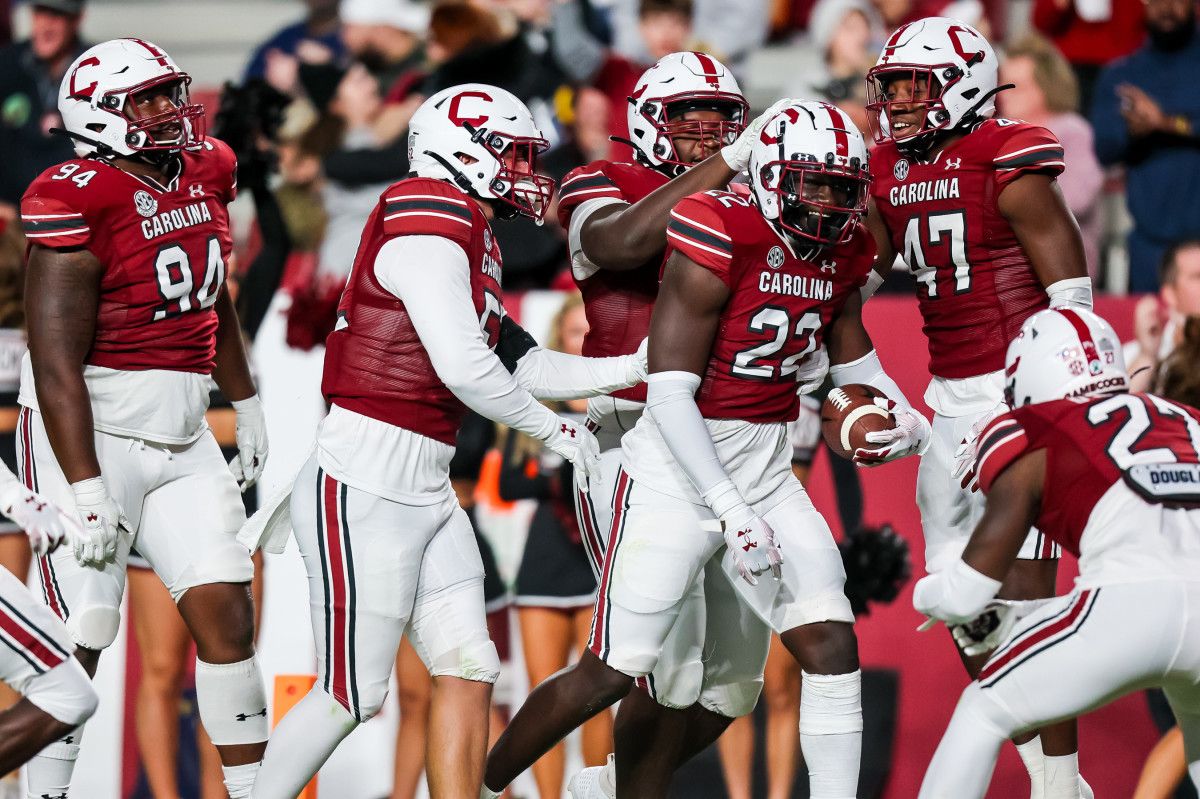 Gamecock Defense Continues Turnoverfest - Sports Illustrated South ...
