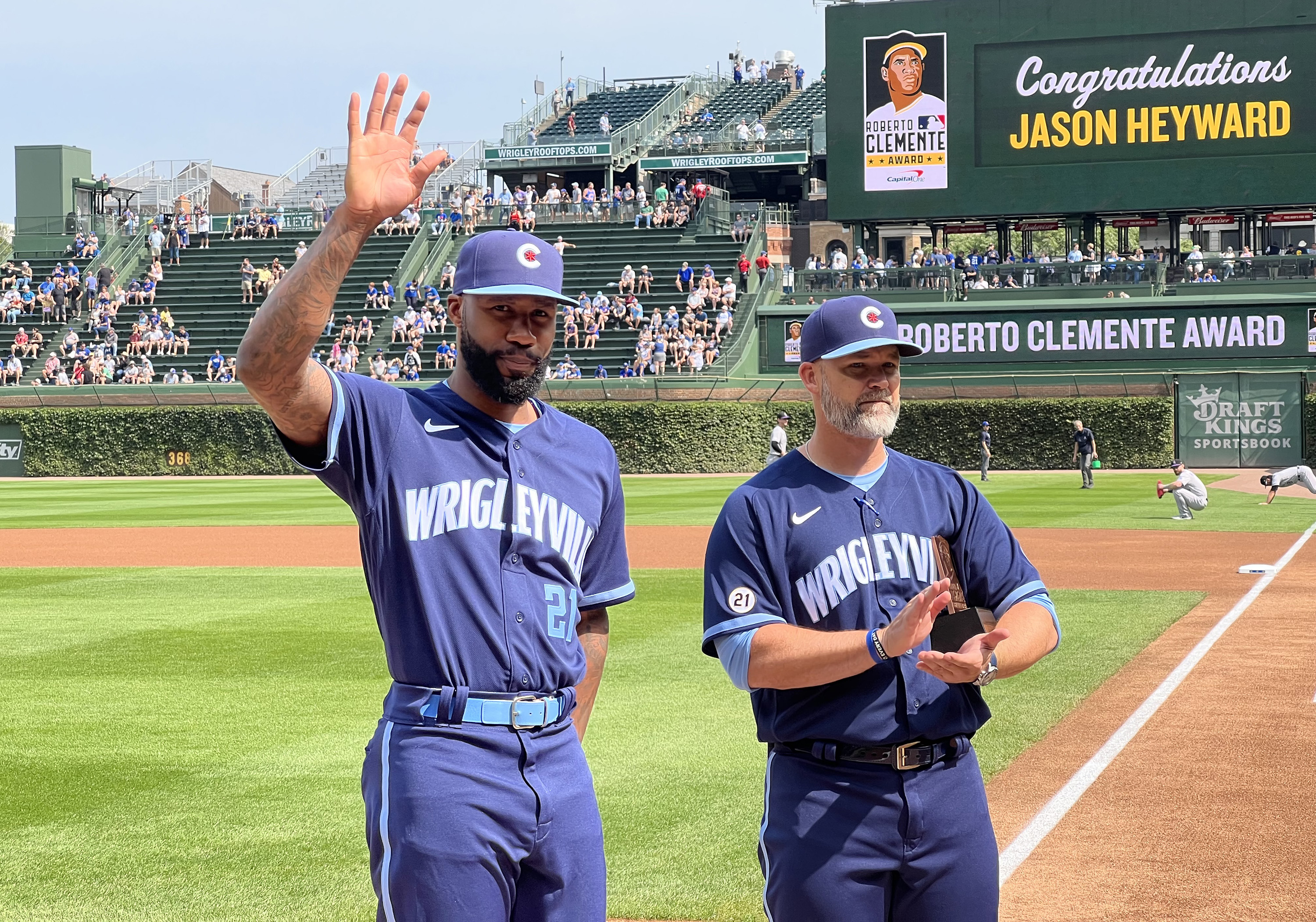 Jason Heyward Sends Emotional Farewell to Chicago Cubs Fans - Sports ...