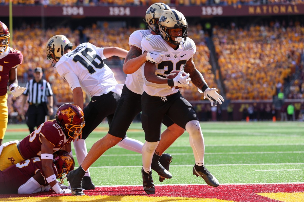 PHOTO GALLERY: Pictures From Purdue Football's 20-10 Victory Over No ...
