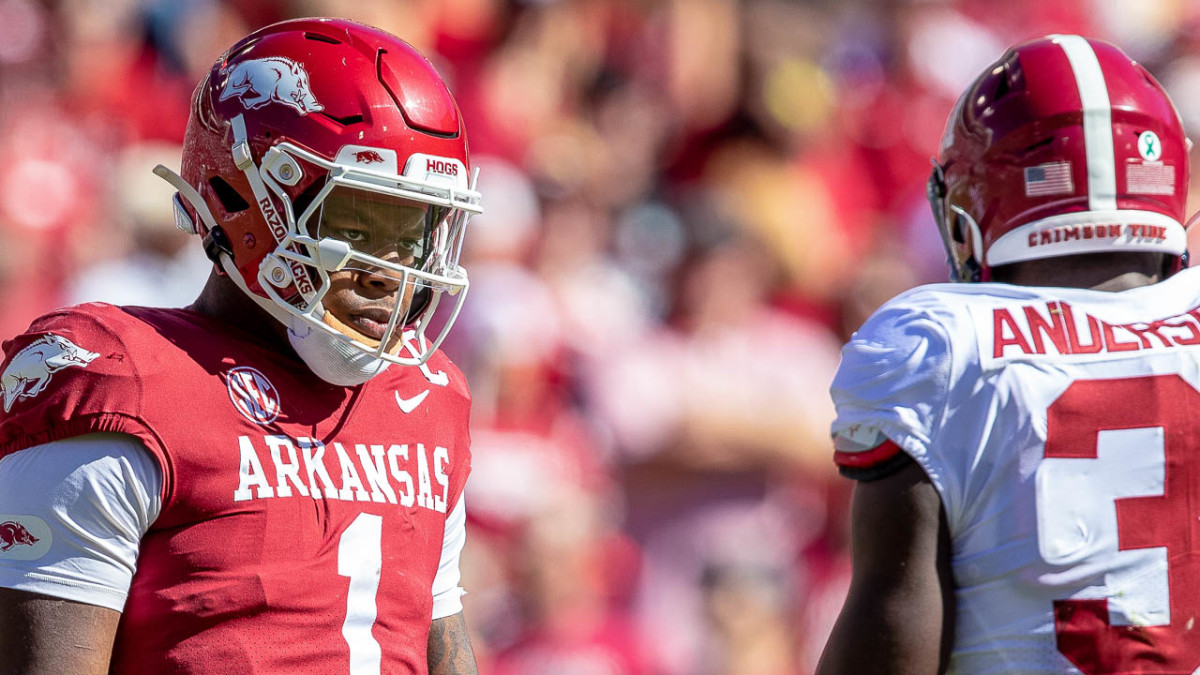 Razorbacks' coach Sam Pittman's solution for third quarter didn't go as ...