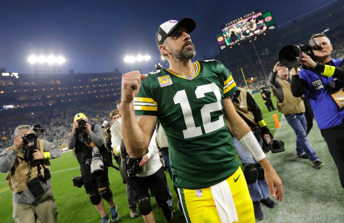 Cal in NFL: Aaron Rodgers Barely Tops Bailey Zappe (Who?) in OT ...