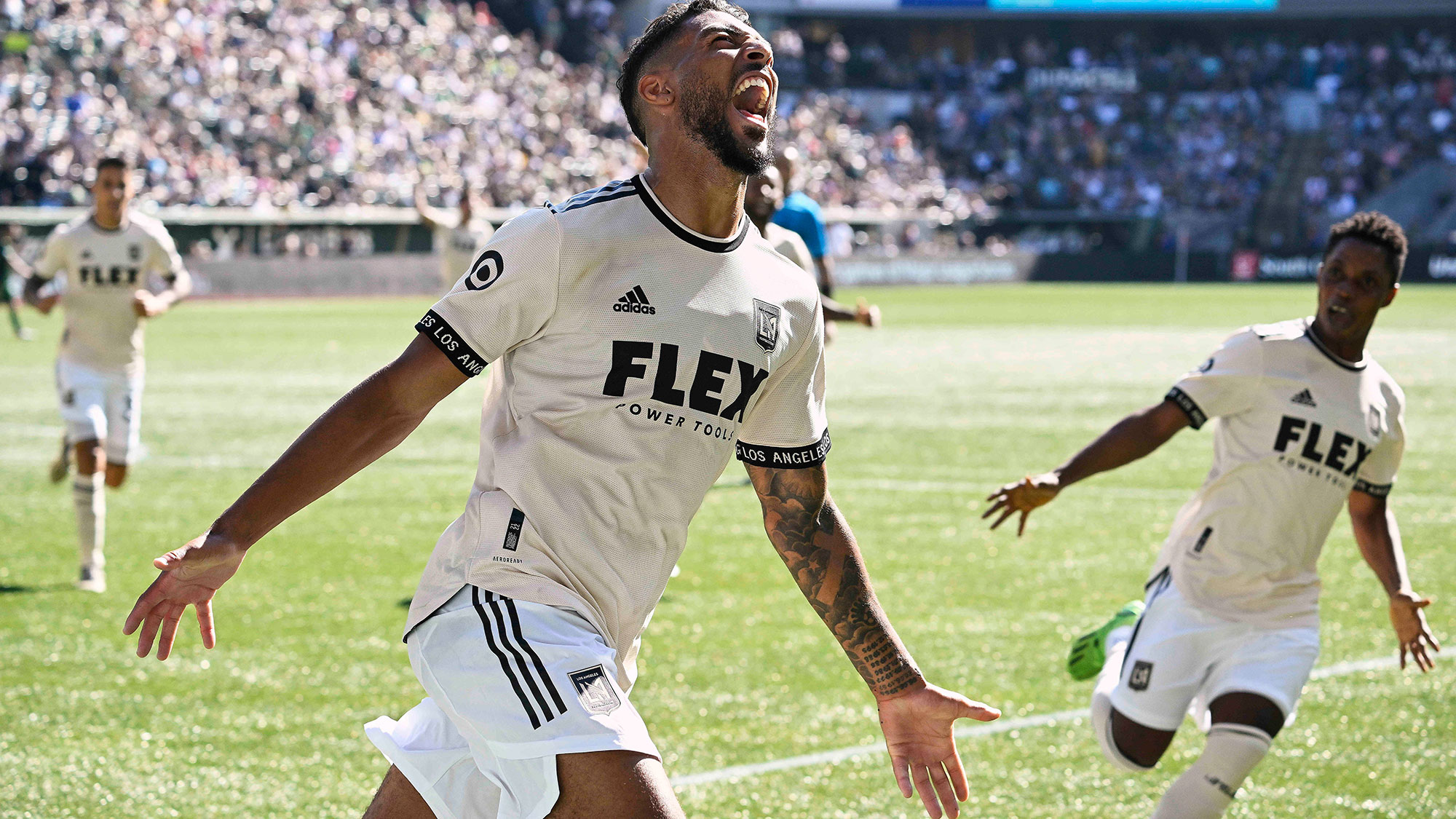 LAFC wins Supporters’ Shield on stoppage-time goal vs Portland - Sports Illustrated