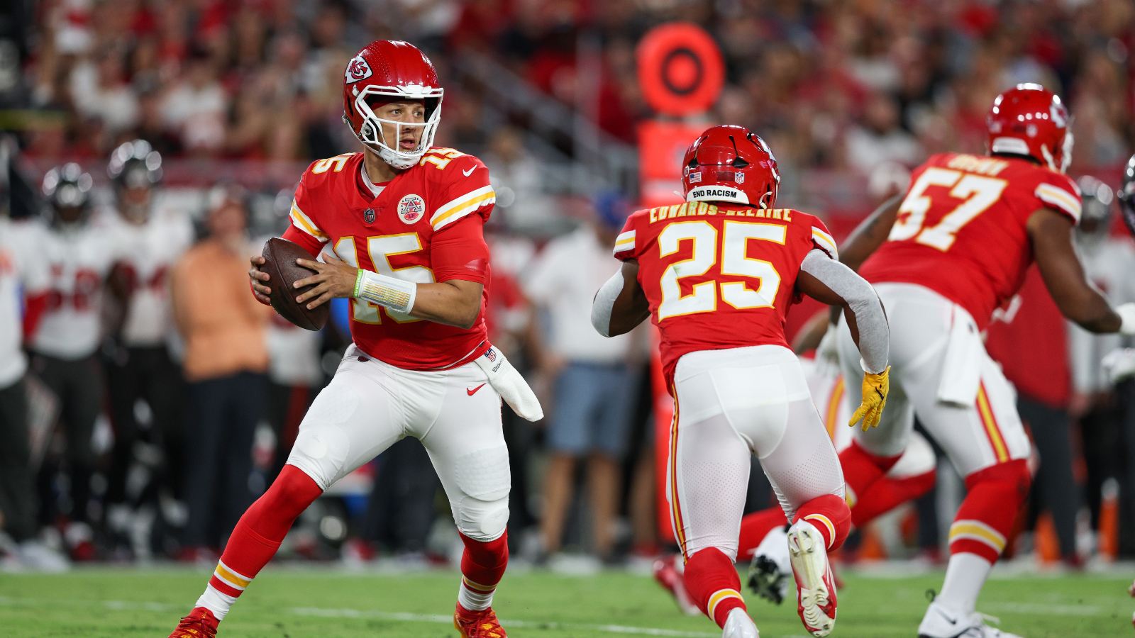Patrick Mahomes Becomes Fastest QB to 20,000 Yards in NFL History ...