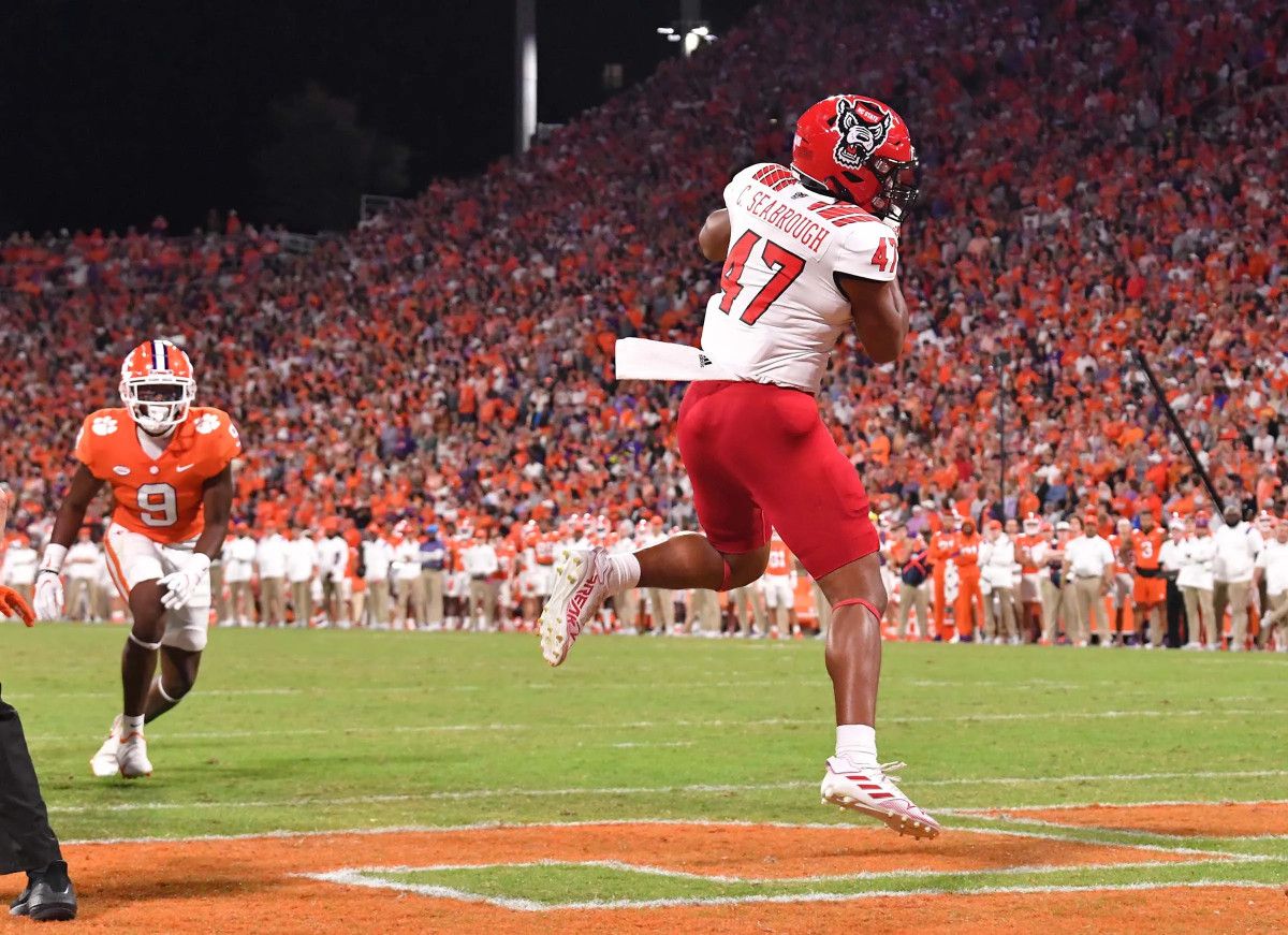 Depth Chart: NC State Hosts FSU - Sports Illustrated NC State Wolfpack ...