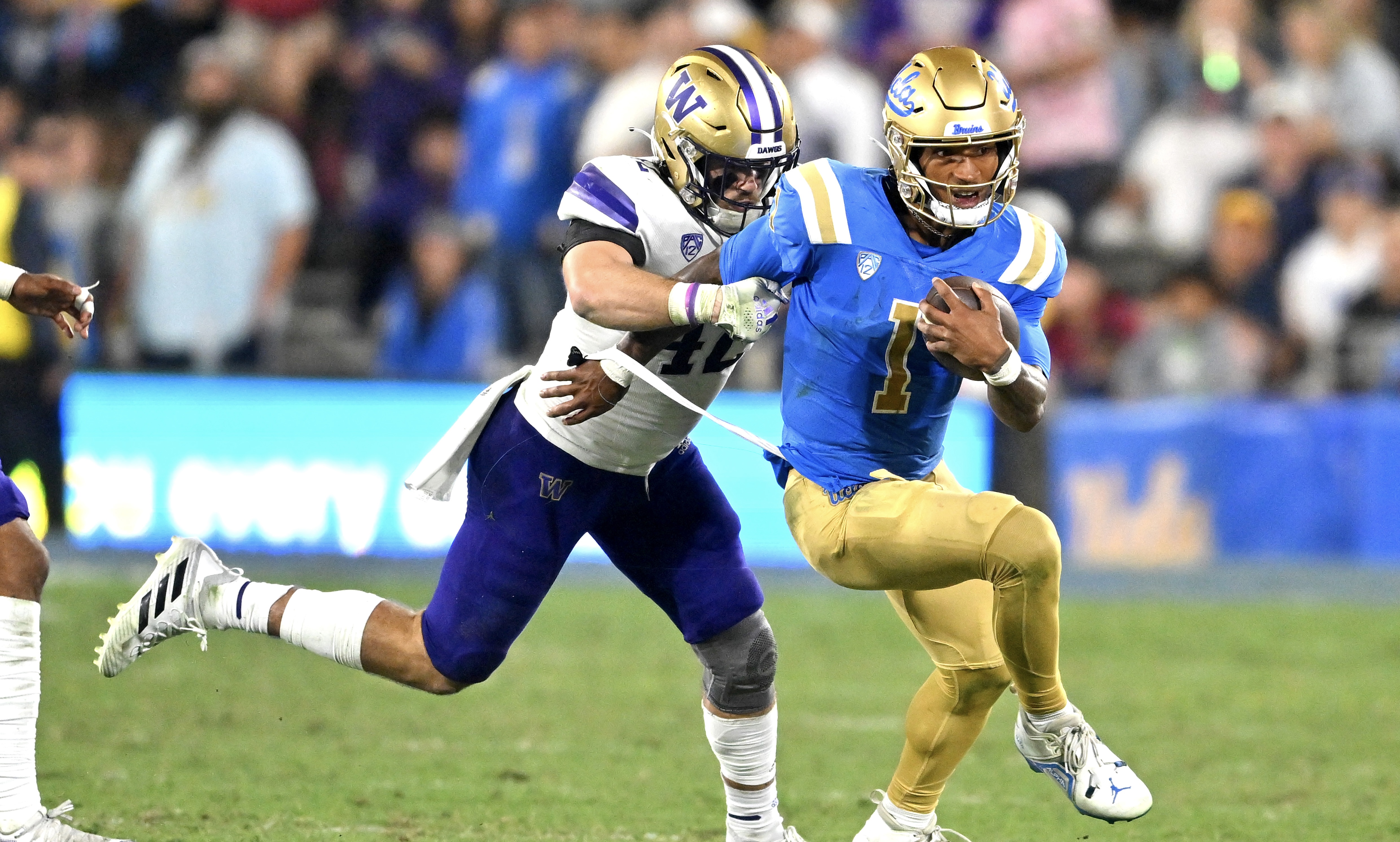 UCLA QB Dorian Thompson-Robinson Wins Offensive Player of the Week ...