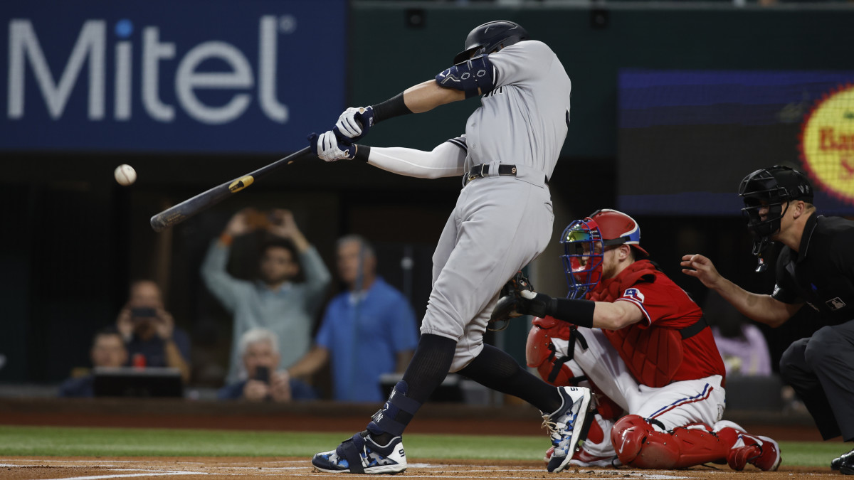 Aaron Judge hits 62nd home run of 2022, passing Roger Maris - Sports ...