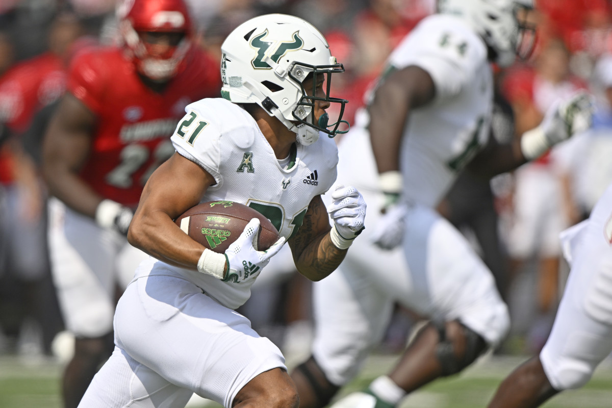 Game Preview: South Florida Comes to Nippert Stadium for Homecoming ...
