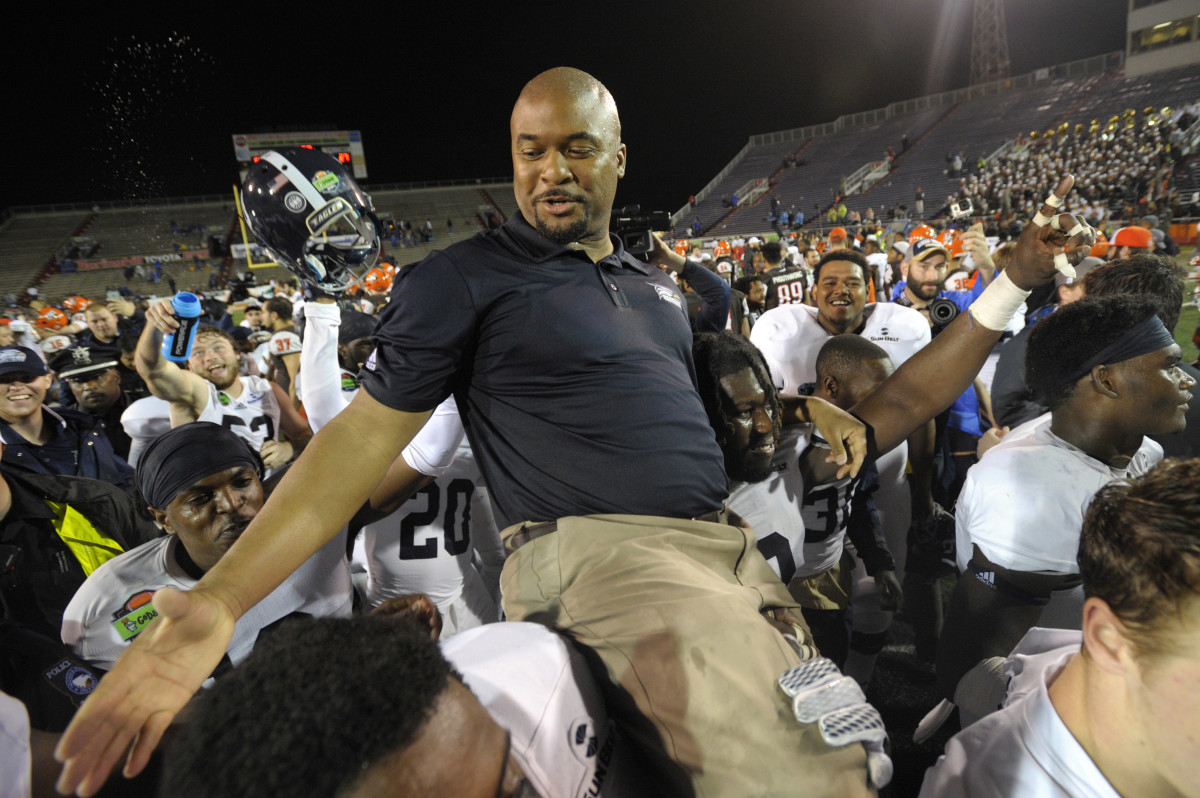 Georgia Tech Head Coaching Candidate Profile: Dell McGee - Sports ...