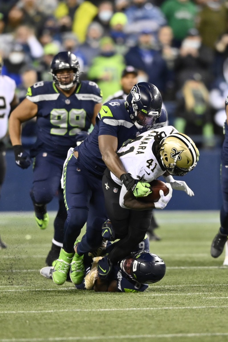 Saints' Running Game Looks to Bully a Seahawks Defense - Sports ...