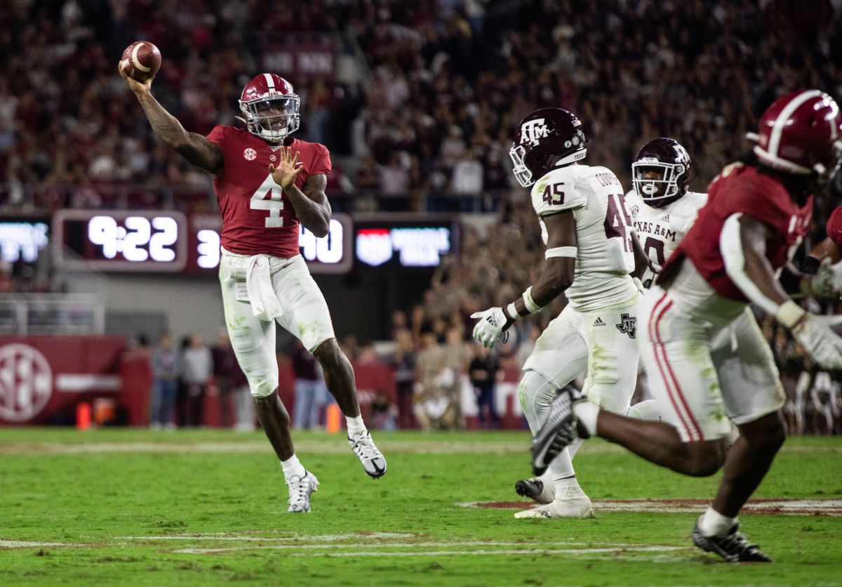 Alabama QBs Bryce Young, Jalen Milroe Share Moment Following Narrow Win ...