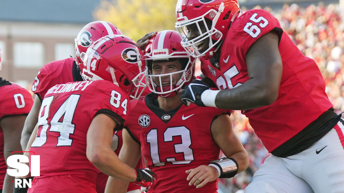 Georgia reclaims top spot in AP Top 25 College Football rankings ...
