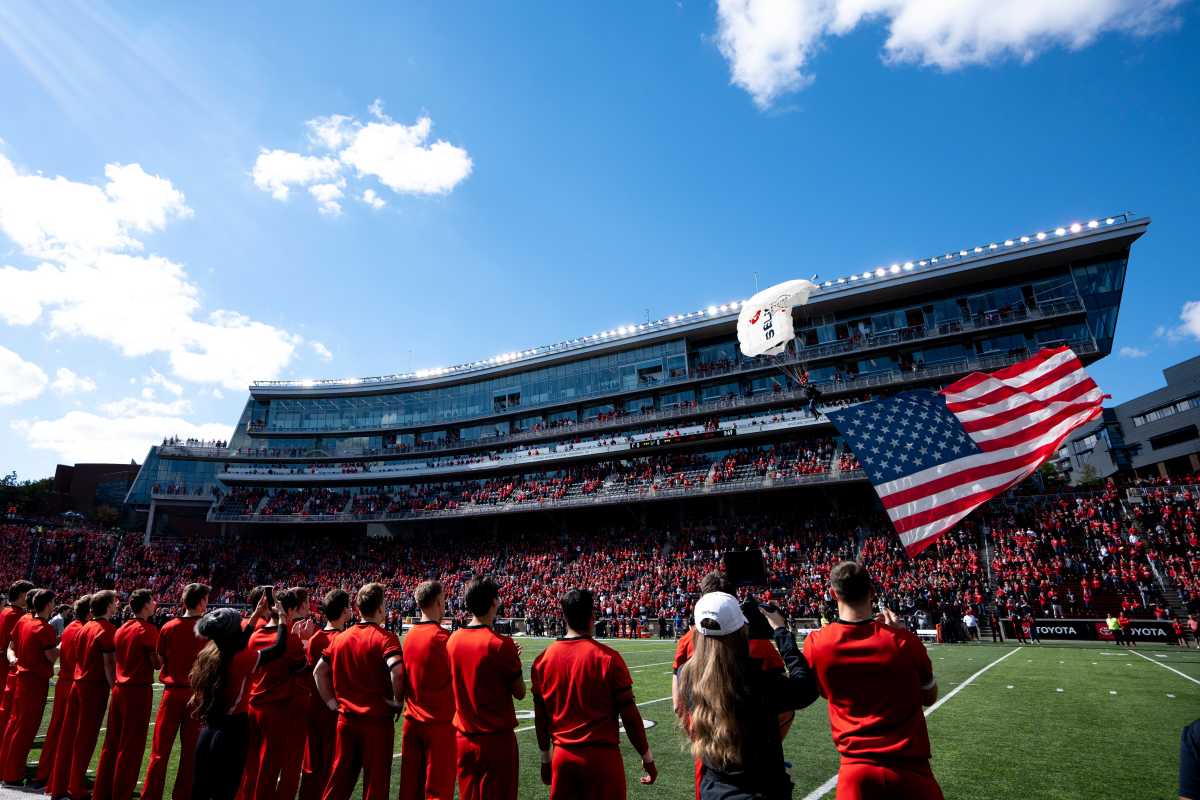 UC Football Sells Out 10th Consecutive Home Game - All Bearcats