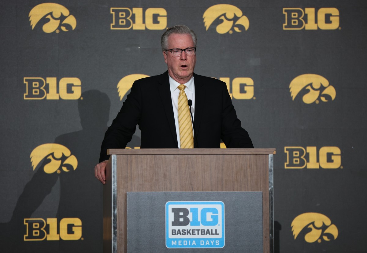 PHOTO GALLERY: Pictures From Tuesday's Big Ten Basketball Media Day in ...