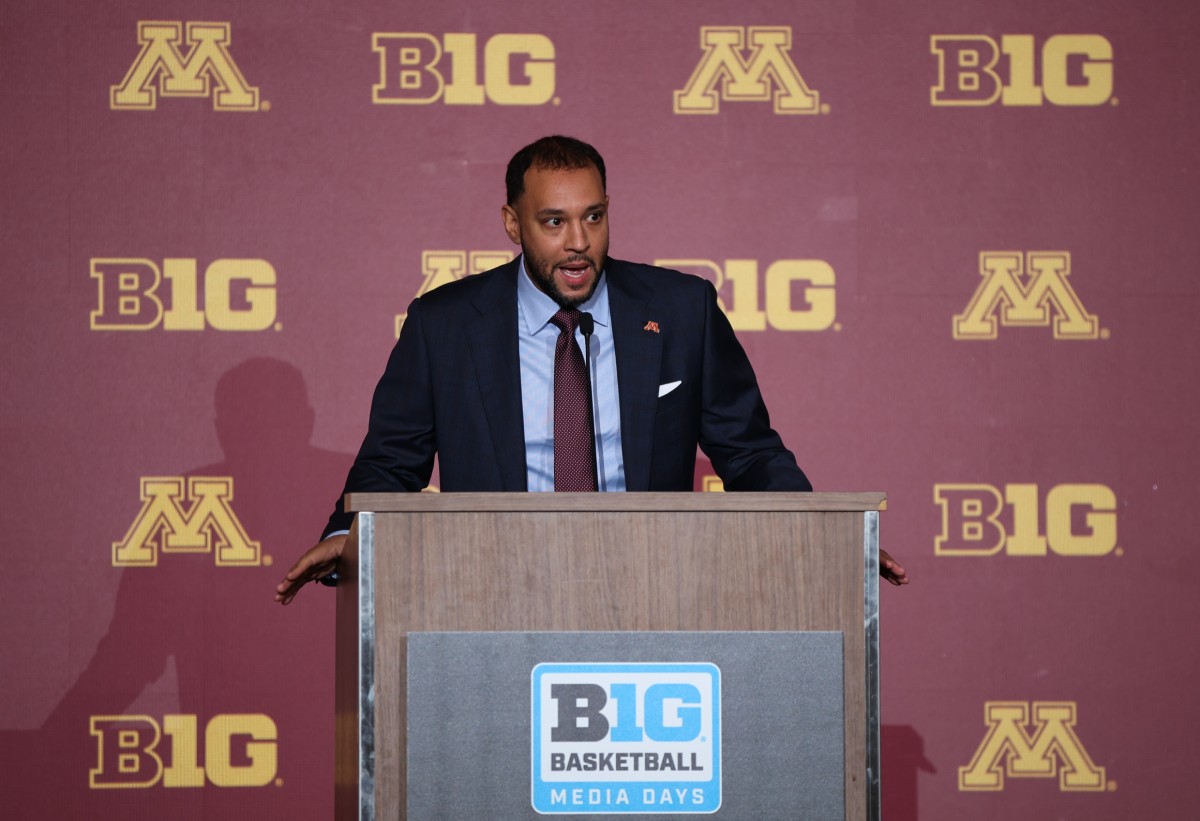 PHOTO GALLERY: Pictures From Wednesday's Big Ten Basketball Media Day ...