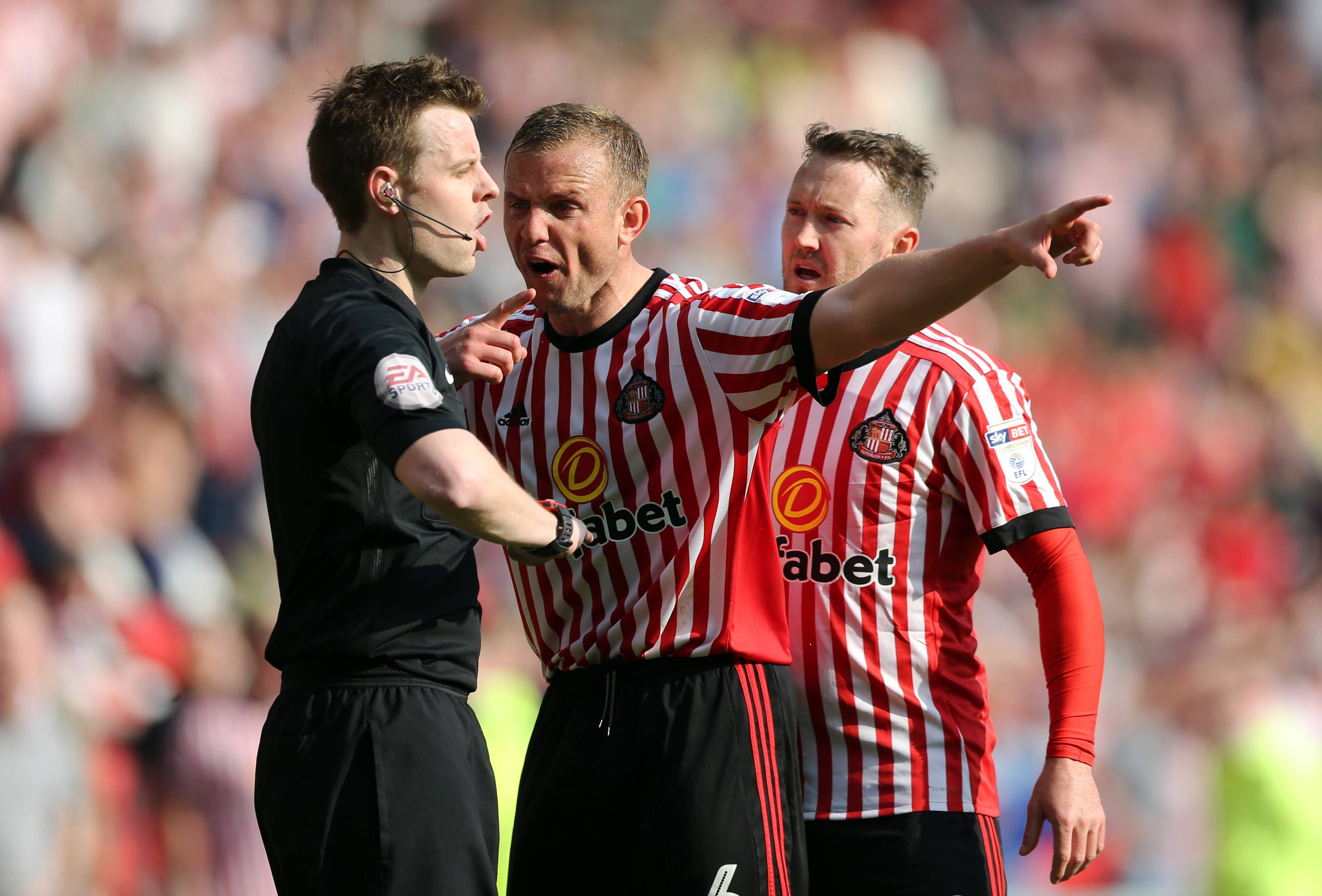 Played for Both: Former Sunderland Captain and Wigan Midfielder Lee ...