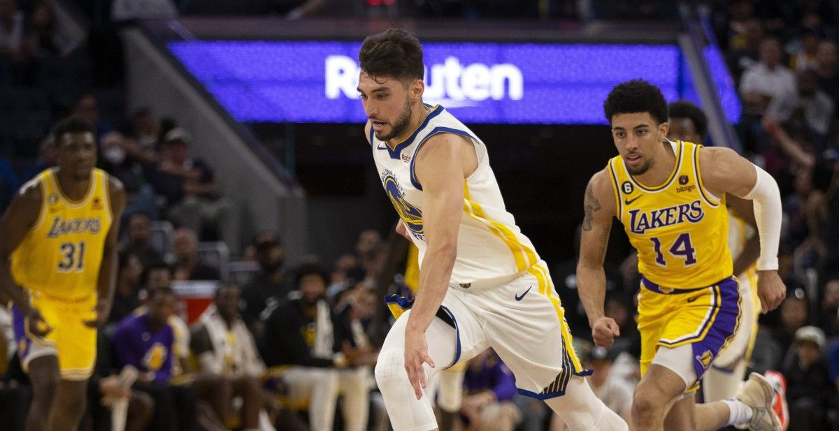 Golden State Warriors Sign Ty Jerome to Two-Way Contract - Sports ...