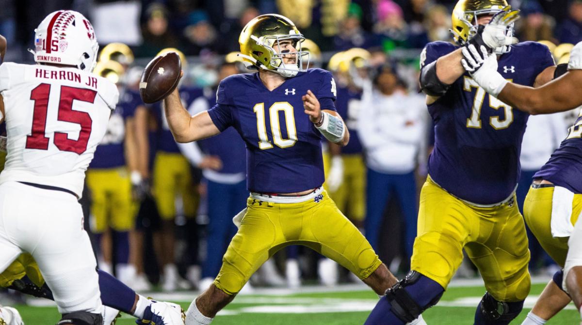 Drew Pyne Talks Notre Dame Offensive Struggles, Michael Mayer Obsession ...