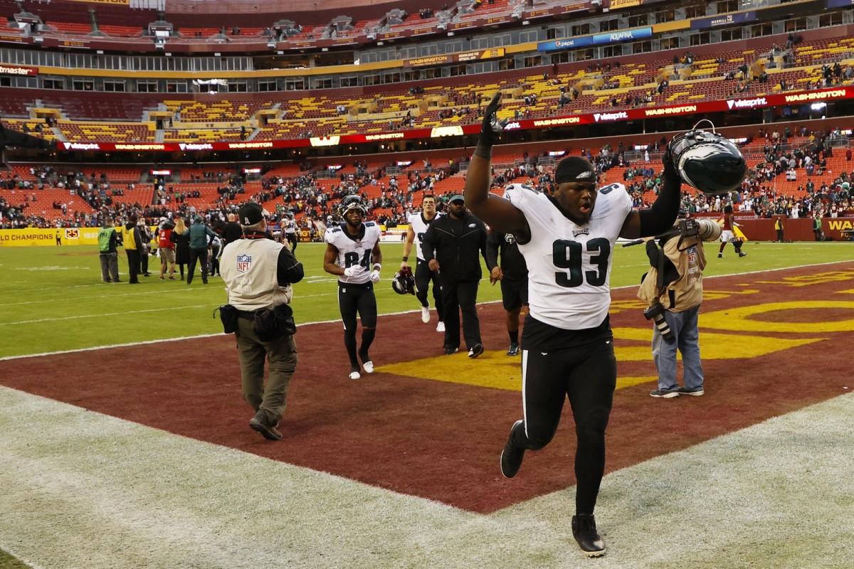 Milton Williams, Kyzir White Reveal What Eagles-Cowboys Means to Them ...