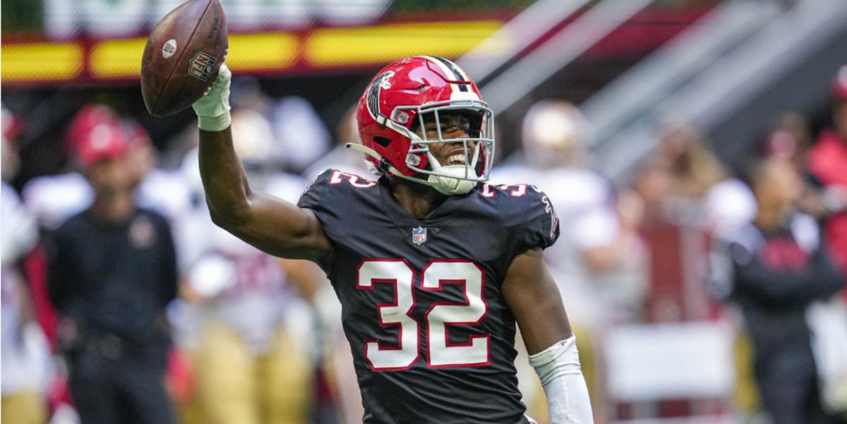 Cal in NFL: Jaylinn Hawkins' Two Big Plays Help Falcons Win - Sports ...
