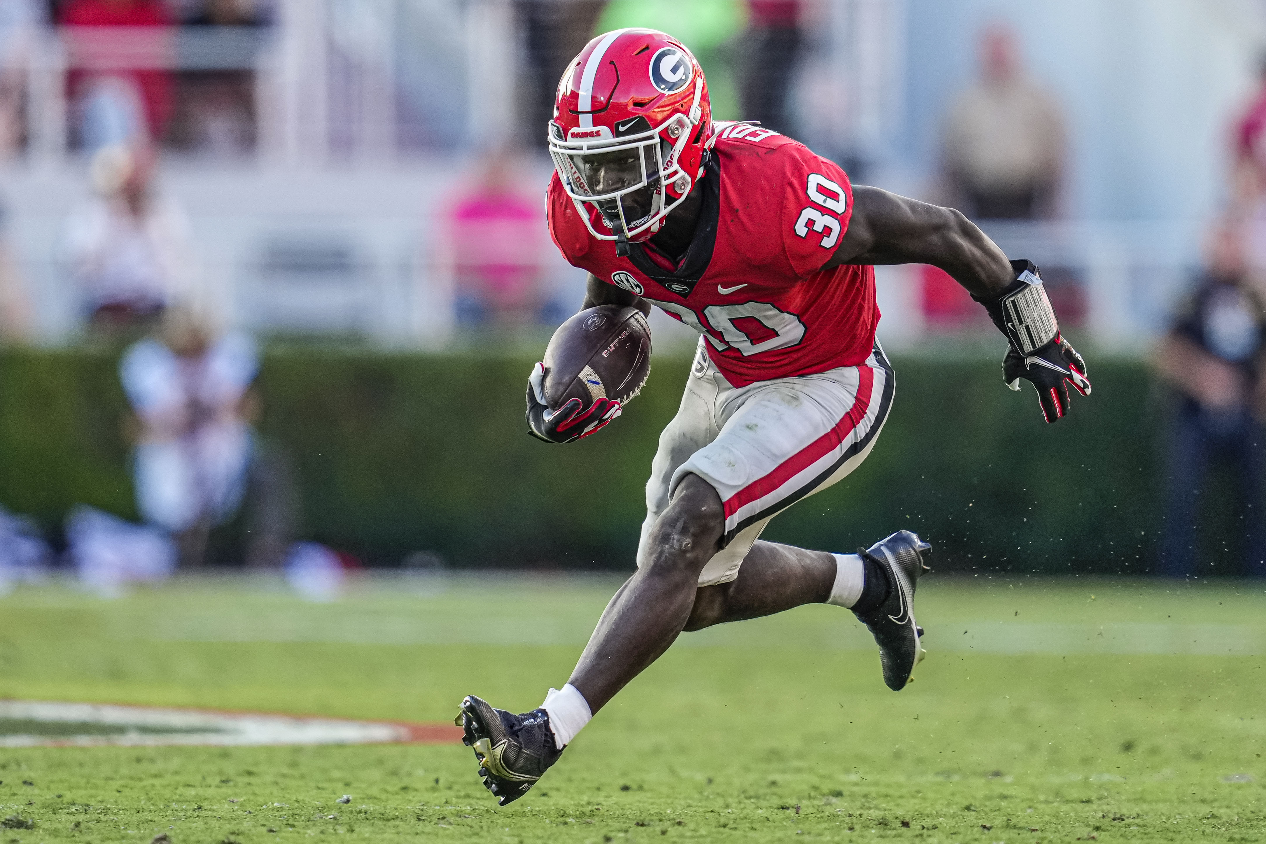 Georgia Football Standouts From First Half of the Season - Sports ...