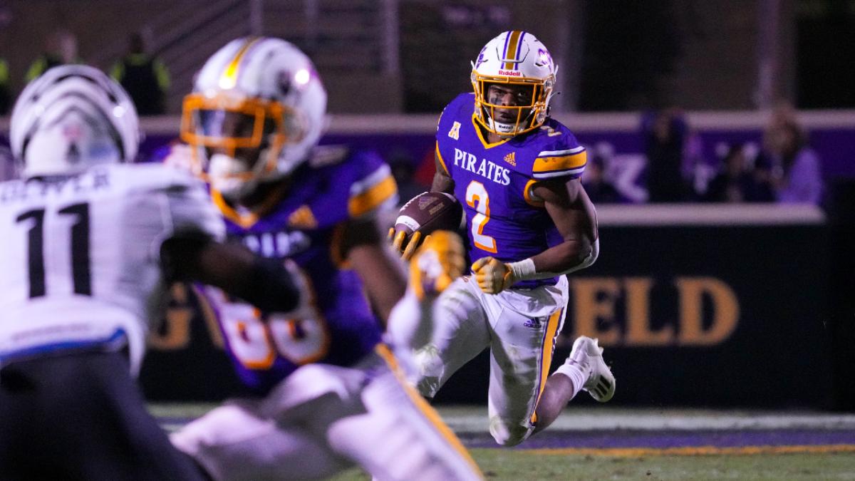 Can UCF Knights Defense Slow Down East Carolina Pirates Keaton Mitchell ...