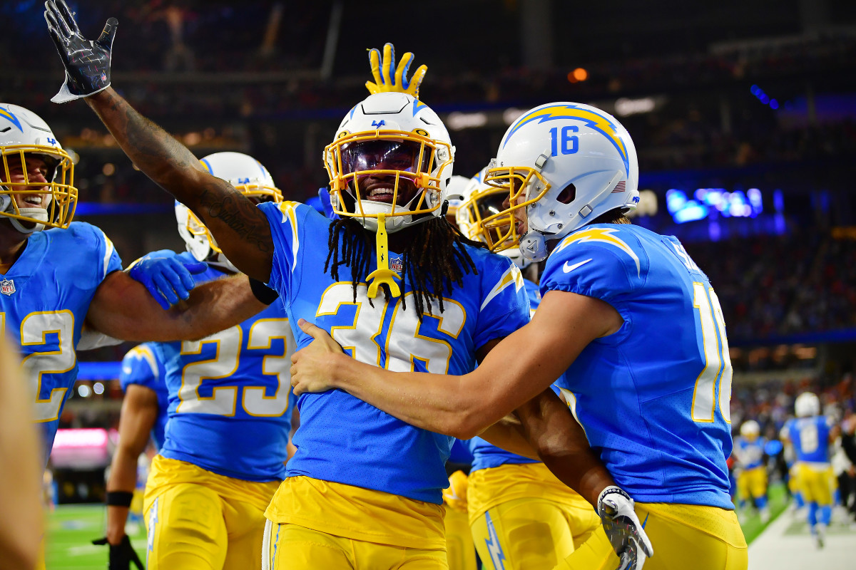 Chargers Rookie Ja'Sir Taylor makes a huge play in OT win over the ...