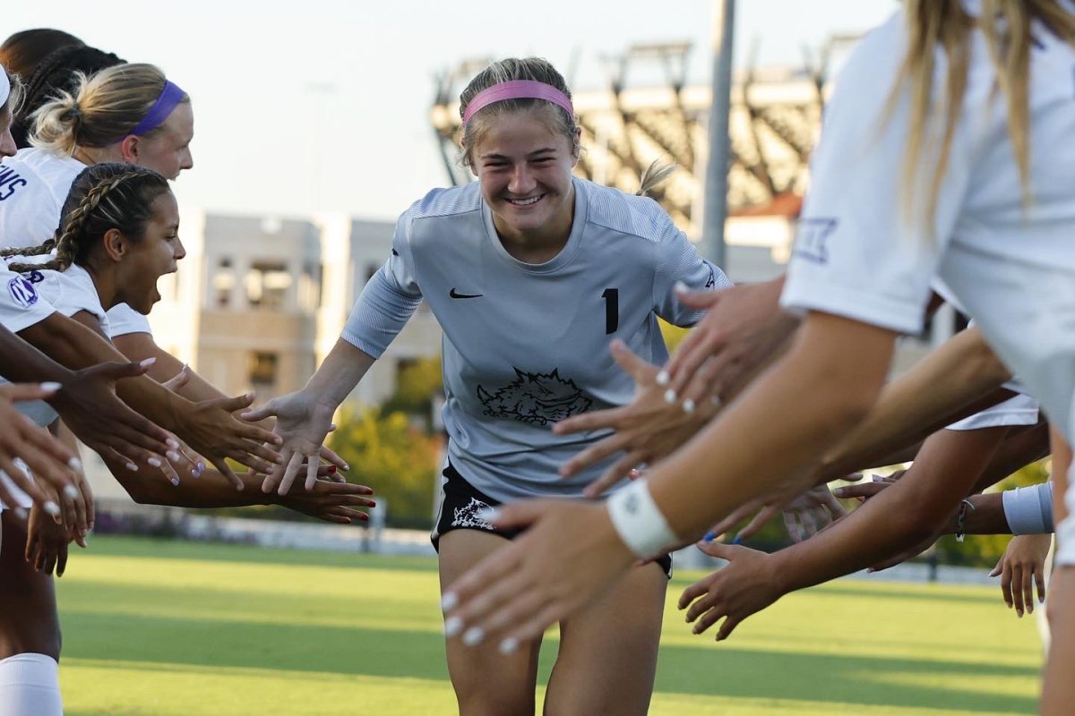 TCU Soccer: Lauren Kellett Named Big 12 Goalkeeper of the Week - Sports ...