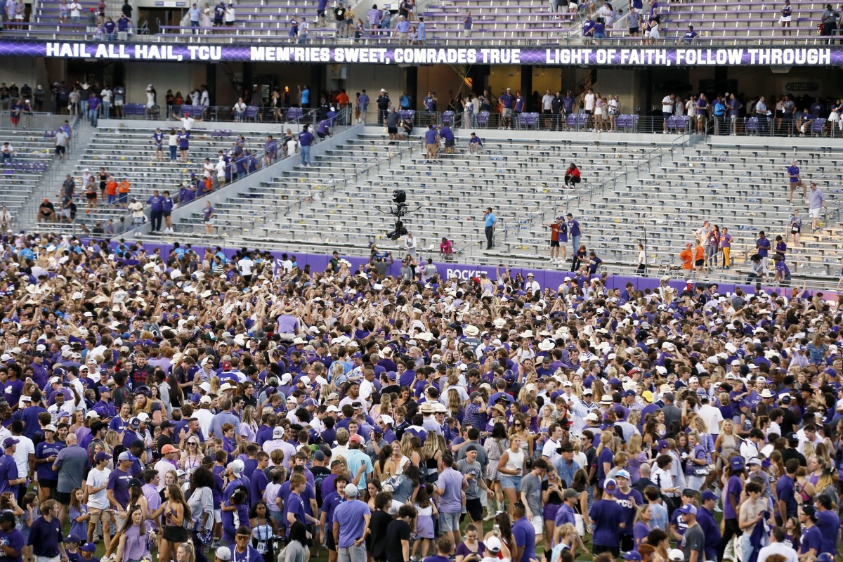 TCU Football: A Play In Time - Sports Illustrated TCU Killer Frogs News ...