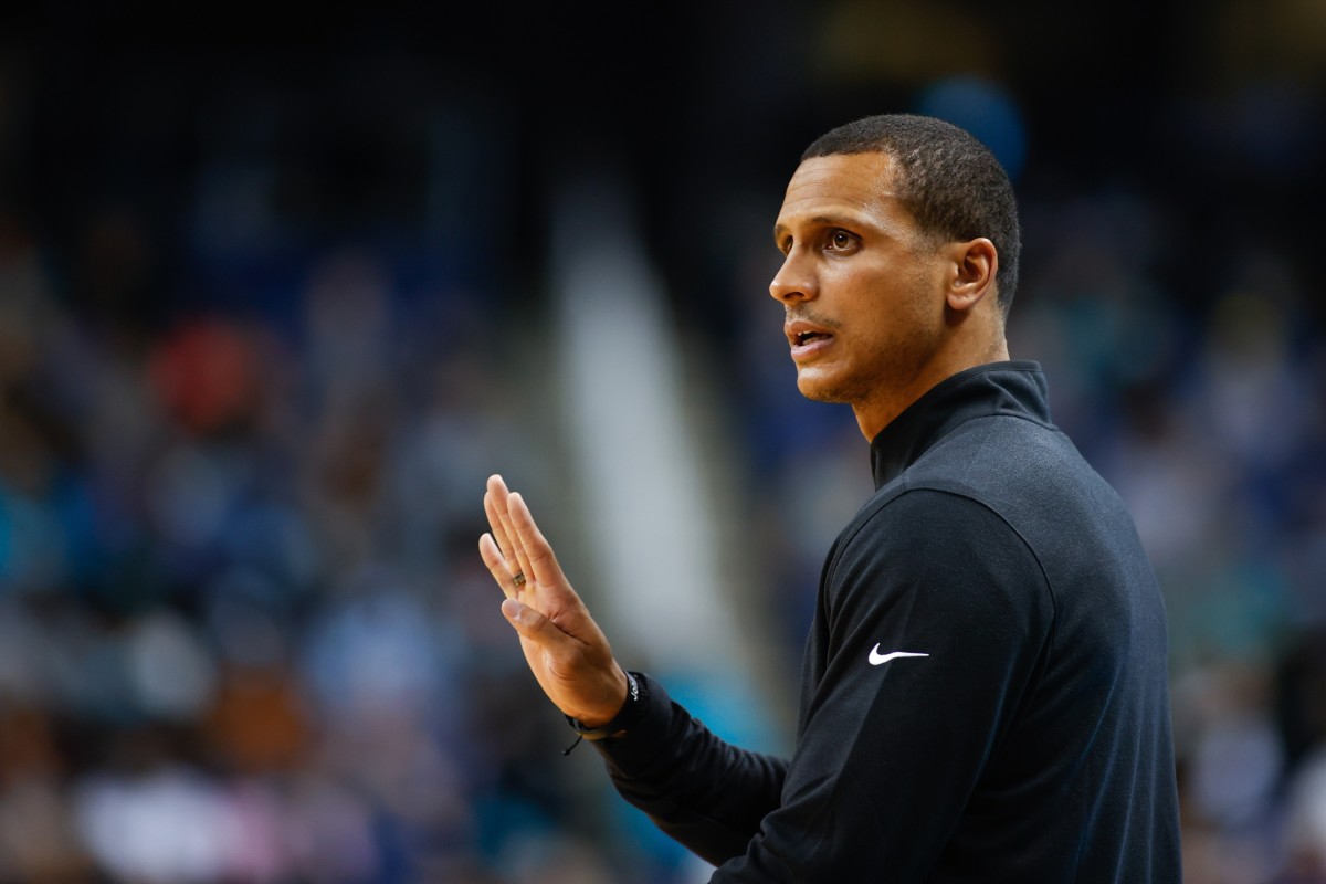 Joe Mazzulla Collects First Win as NBA Head Coach - Sports Illustrated ...