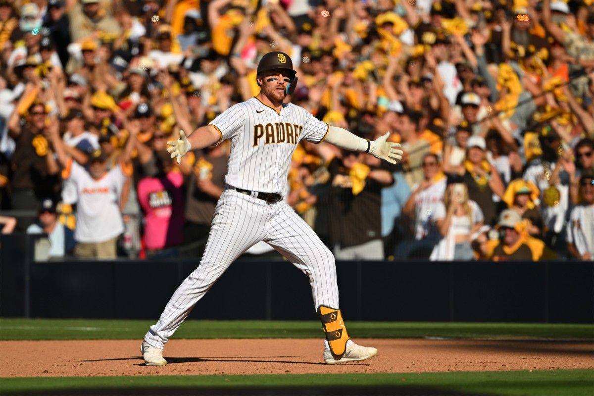Padres Come Back Down 4-0 to Top Phillies 8-5 in Game 2 of NLCS, Even ...