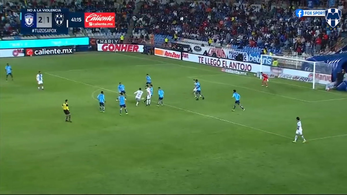 Romo's fantastic strike against Pachuca in the first leg semifinal ...