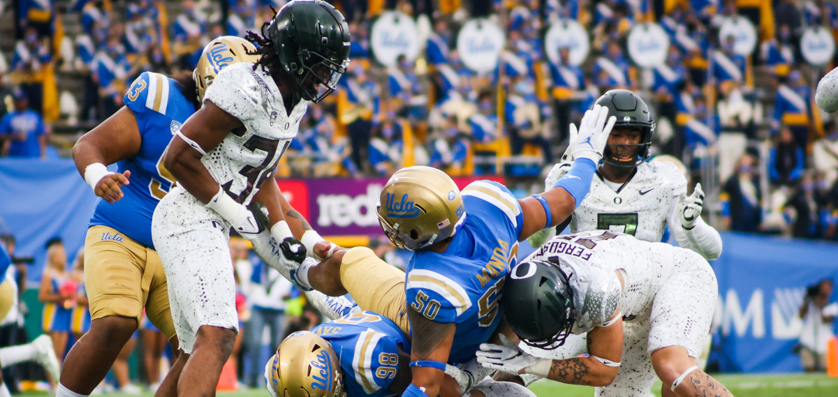 What's on the Line in Oregon Ducks vs. UCLA Bruins - Sports Illustrated ...