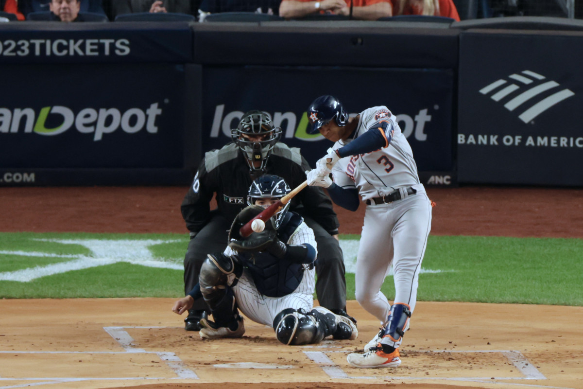 Watch: Jeremy Peña Crushes Three-Run Home Run to Tie Houston Astros-New York Yankees Early in ...