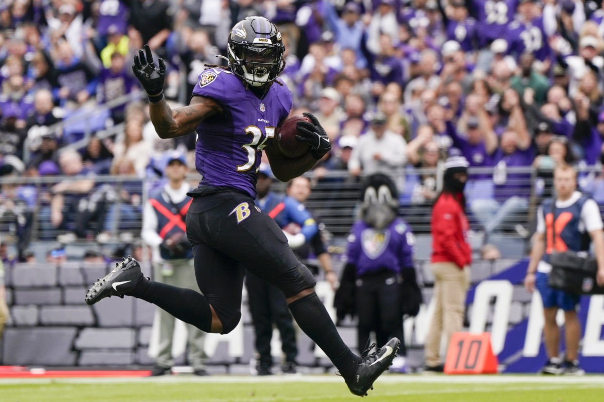 Running Attack Getting Revved Up at Right Time for Ravens - Sports ...