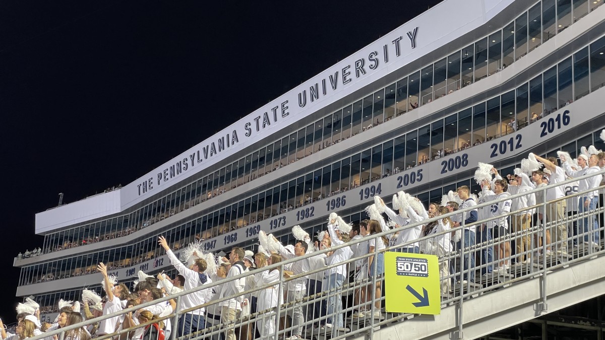 Road To CFB: The Penn State Whiteout - Sports Illustrated TCU Killer ...