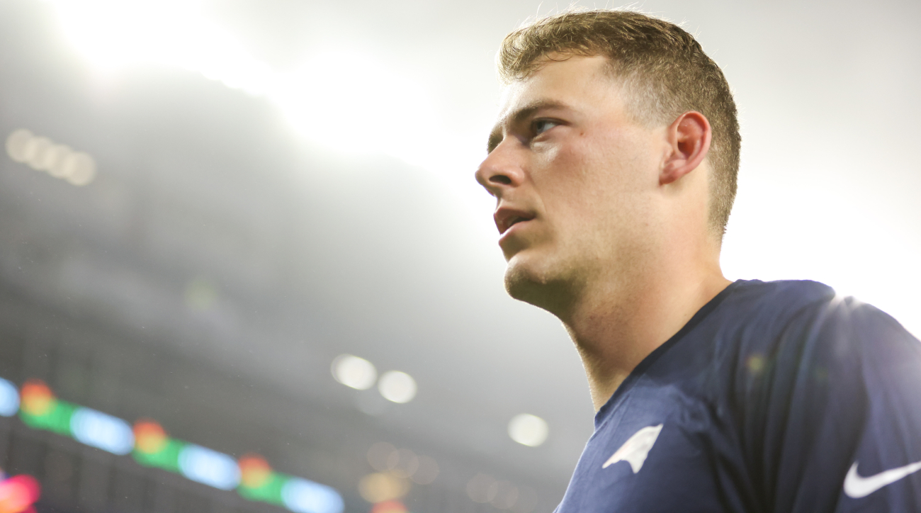 Mac Jones’s Interception Appeared to Hit Sky Cam Wire (Video) - Sports ...