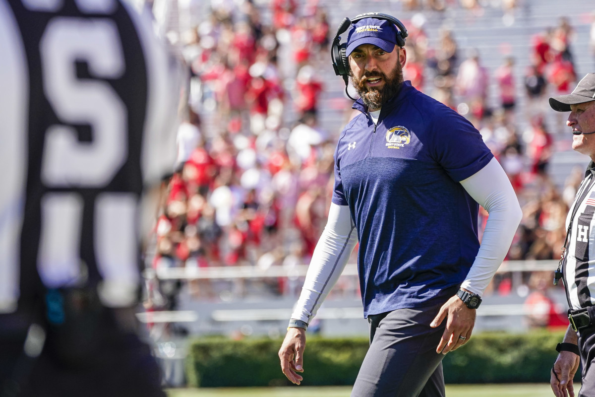 Georgia Tech Head Coaching Candidate Profile: Sean Lewis - Sports ...