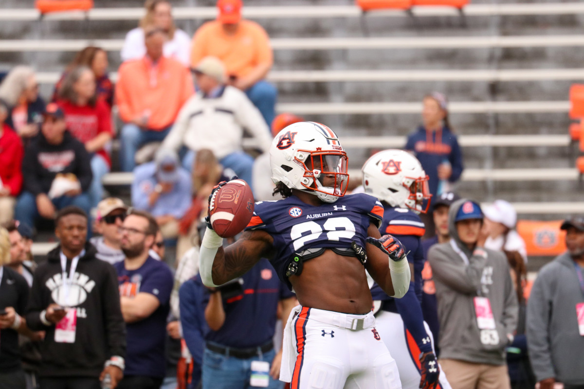 Here are Auburn's offensive PFF grades vs Arkansas - Sports Illustrated ...