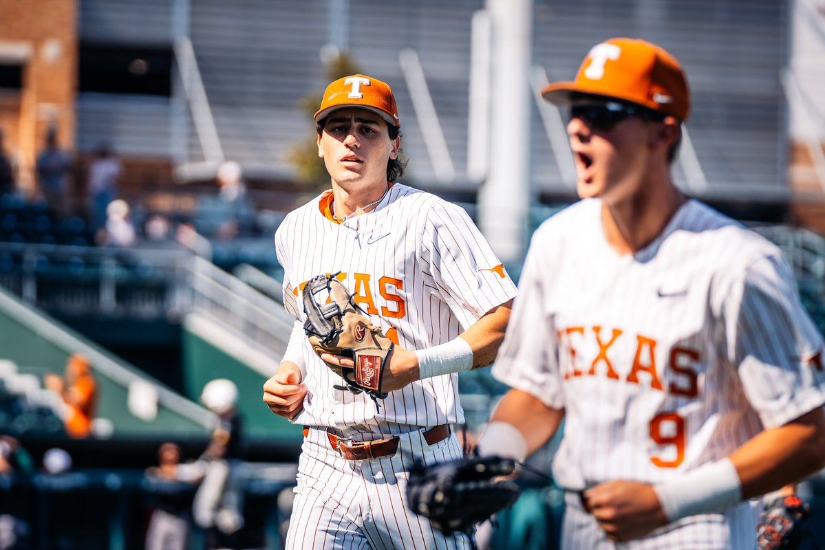 Standout Performers From Texas Longhorns 24-1 Fall Ball Win Over San ...